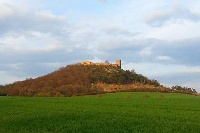 Local destination Gleichen Castle Ruins in Drei Gleichen - DOATRIP.de