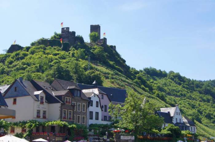 Information about leisure activities, sights and places to visit in and ...